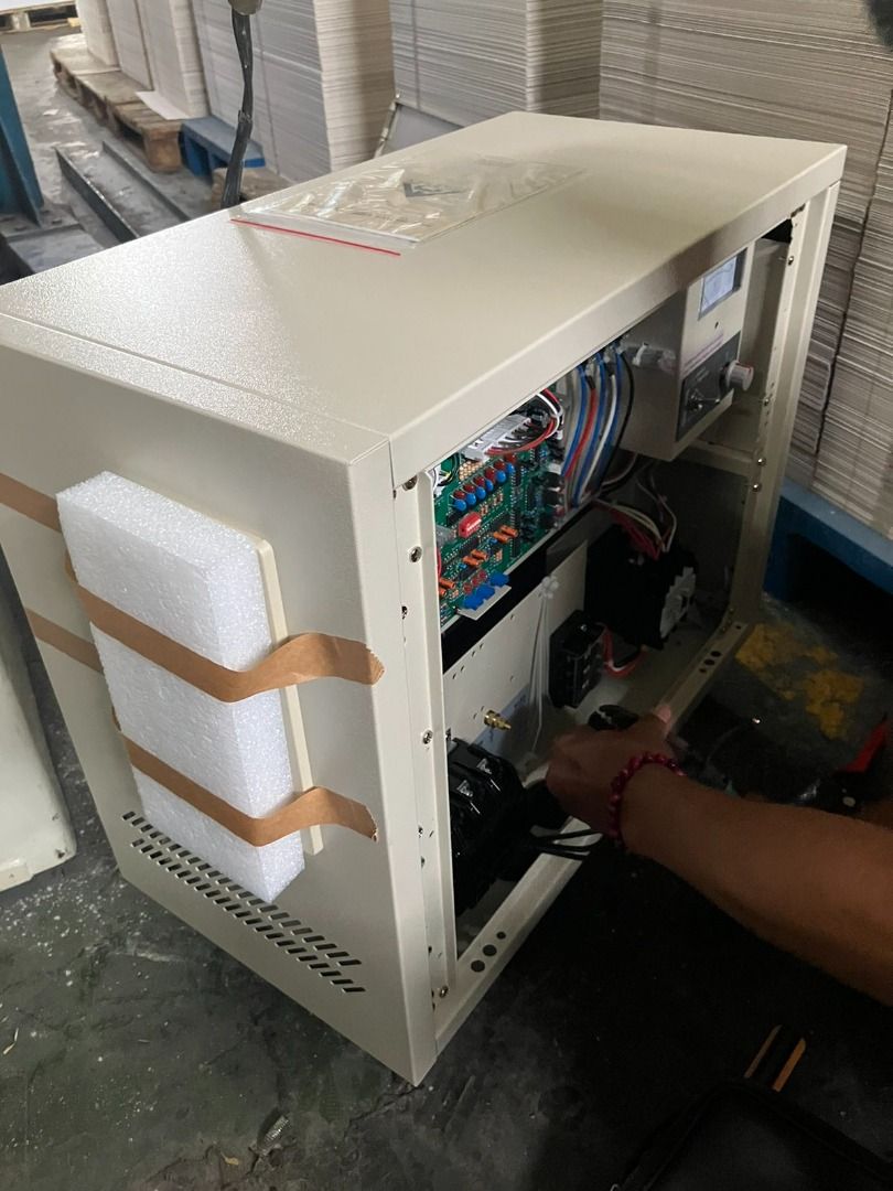 Best 3 Phase AVR Industrial supplier 5-7 yrs ave life Heavy Duty Best 1 ...