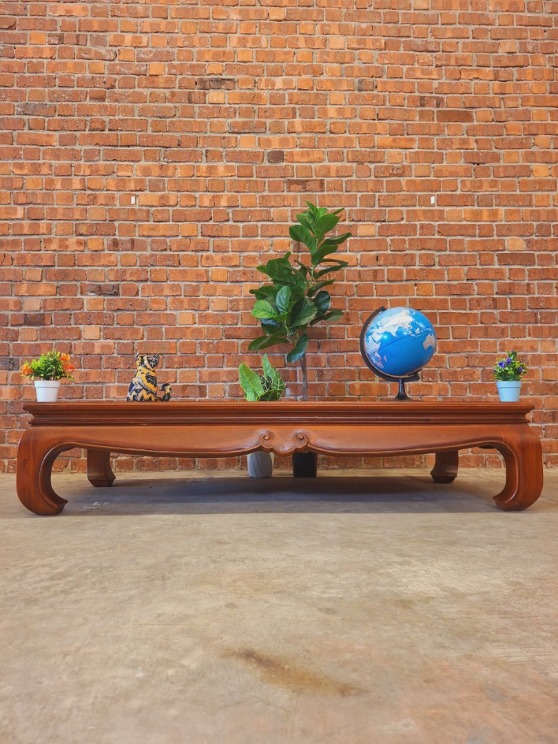 (Brand New) Minimalist Classic Coffee Table | Meja Kopi Minimalis ...