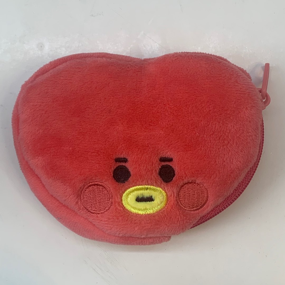 BT21 BTS V Tata散子包, 女裝, 手袋及銀包, 長銀包 - Carousell