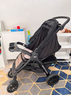 Chicco bravo plus stroller with carrier and base, Babies & Kids, Going ...