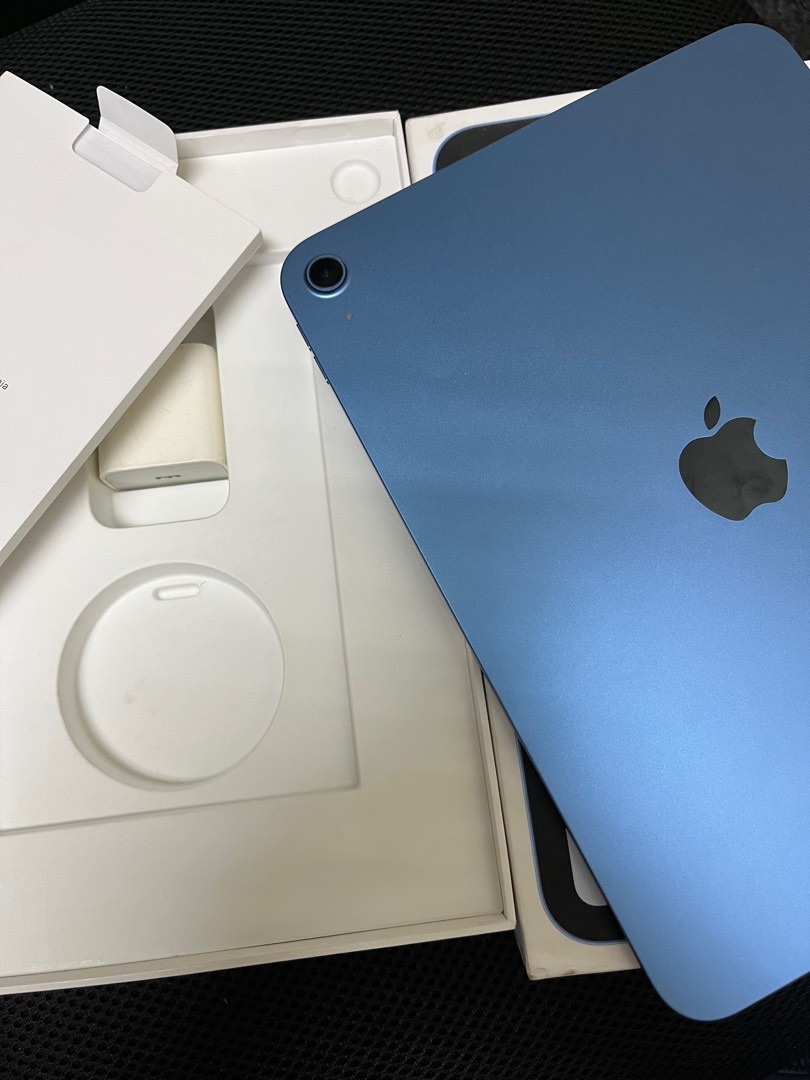 iPad 10th gen 256gb Blue, Mobile Phones & Gadgets, Tablets, iPad on ...