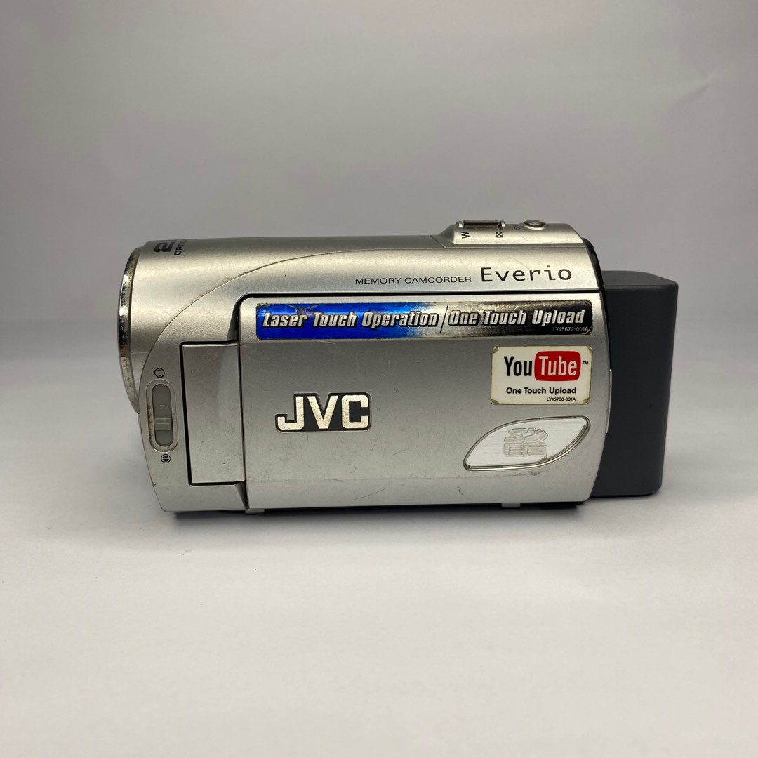 JVC HANDYCAM SD CARD, Photography, Video Cameras on Carousell