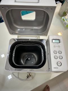 Kenwood Breadmaker BM260, TV & Home Appliances, Kitchen Appliances, Breadmakers on Carousell
