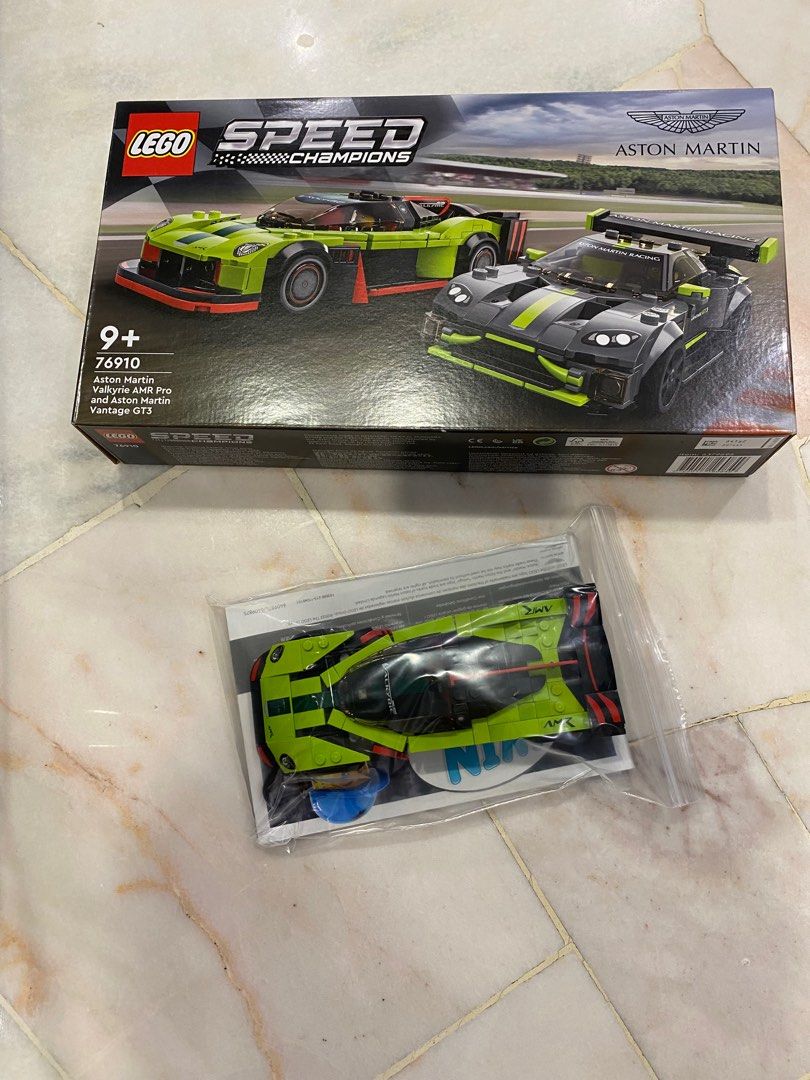 Lego 76910 Aston Martin Valkyrie AMR Pro and Aston Martin Vantage GT3 ...