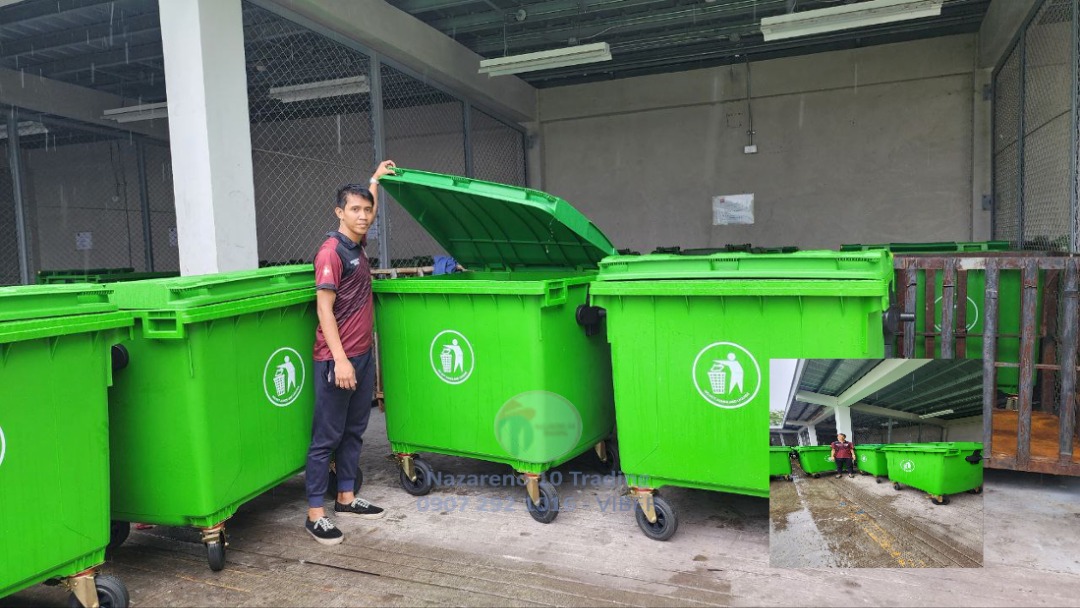 Mobile bin trash bin w/wheels 660Liters 474, Furniture & Home Living ...