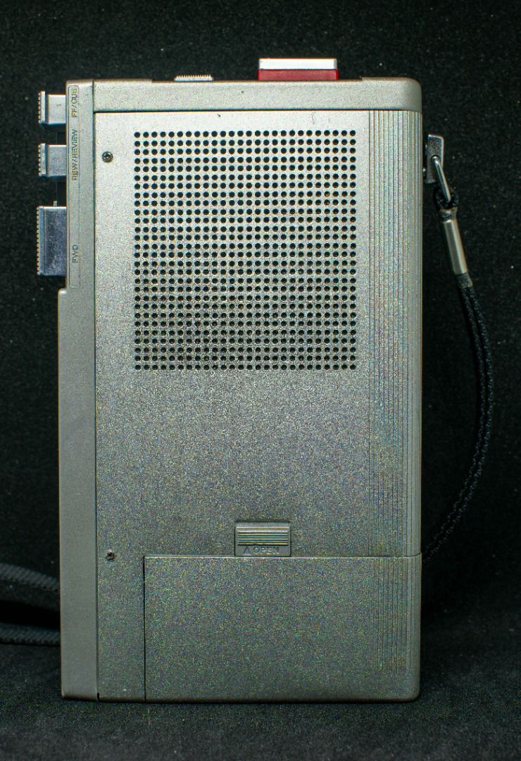 Sony TCM-100 "Pressman" Walkman Precursor, Audio, Portable Music ...