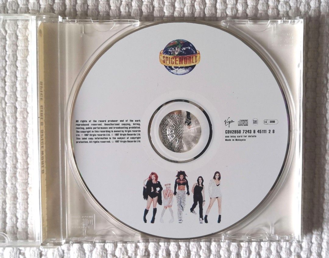 SPICE GIRLS / SPICEWORLD / Album CD, Hobbies & Toys, Music & Media, CDs ...