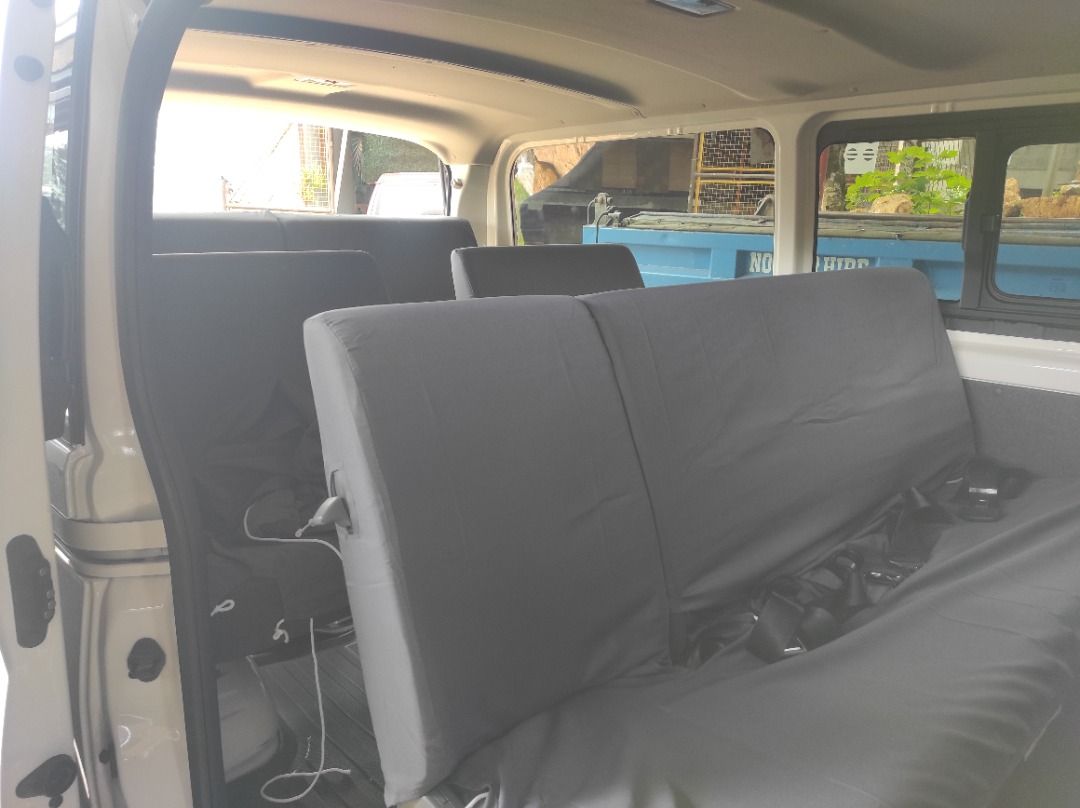 TOYOTA HIACE COMMUTER DELUXE SEAT COVER, Car Parts & Accessories ...