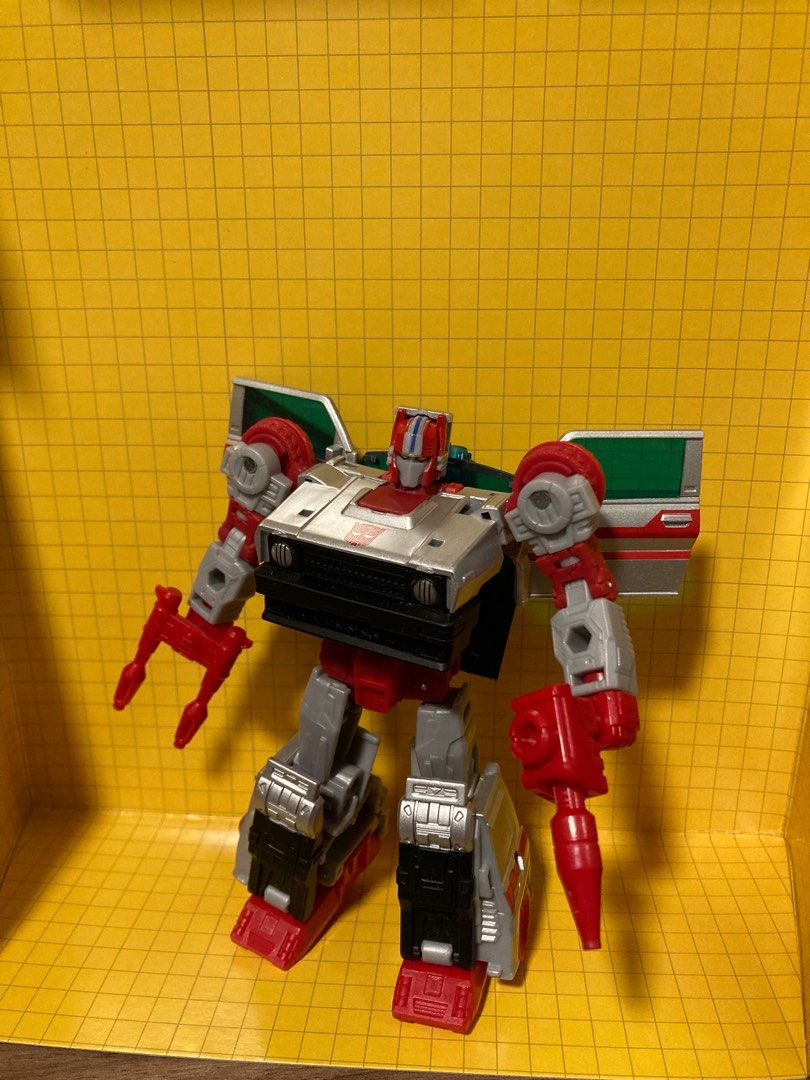 Transformers Legacy Crosscut, Hobbies & Toys, Toys & Games on Carousell