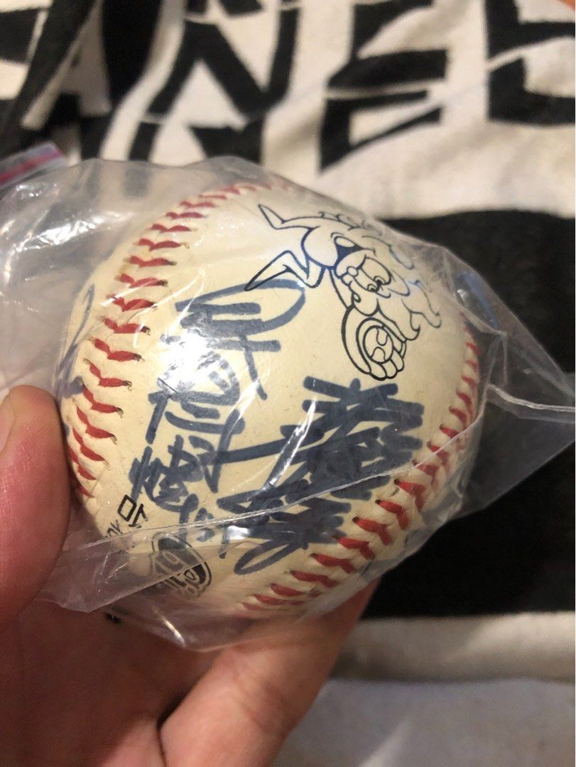 絕版 二手 太陽日 那魯灣 Gida Sampo 聲寶 TML 台灣大聯盟 多人 簽名球 棒球, 書籍、休閒與玩具, 收藏、紀念品, 其他古董在旋轉拍賣