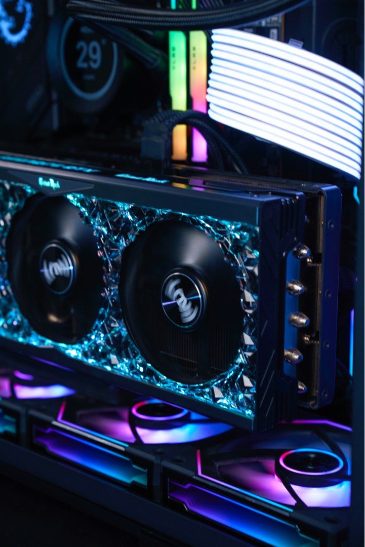 # PCU LEGACY / AMD RYZEN 7 7800X3D / PALIT RTX 4080 GAMEROCK 16GB ...