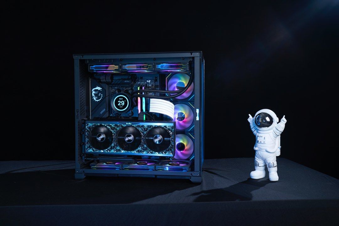 # PCU LEGACY / AMD RYZEN 7 7800X3D / PALIT RTX 4080 GAMEROCK 16GB ...