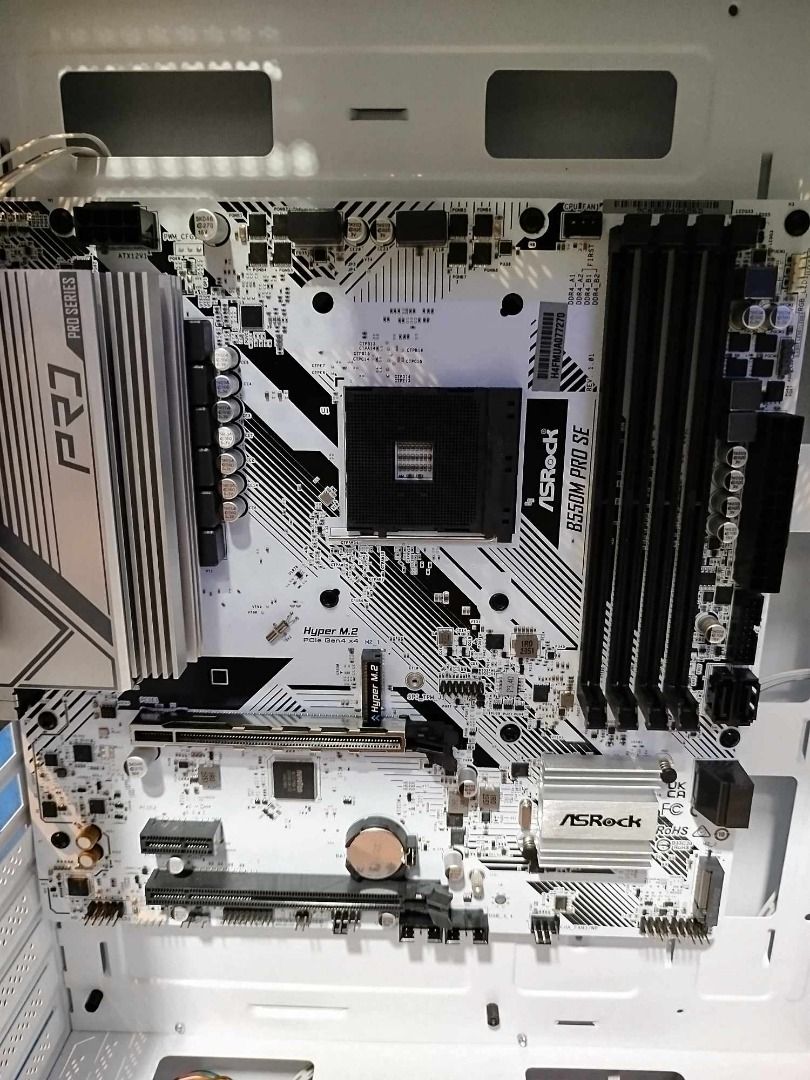 ASROCK B550M PRO SE WHITE DDR4 MATX AM4, Computers & Tech, Desktops on ...