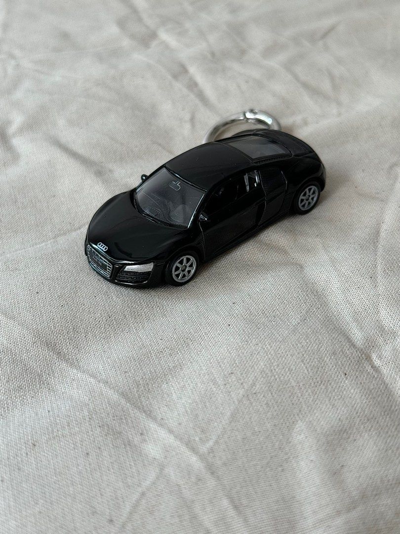 Audi R8 Coupé V10 keychain, Hobbies & Toys, Toys & Games on Carousell