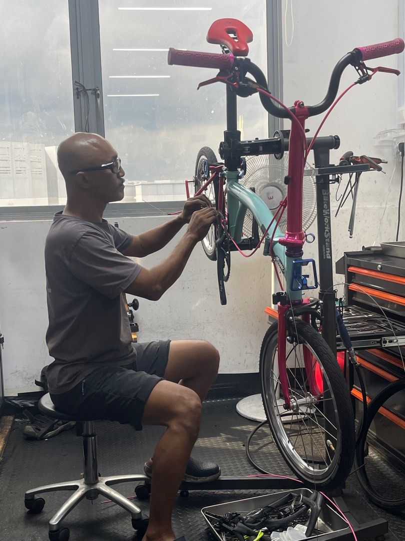 Brompton 2 speed External gear, Sports Equipment, Bicycles & Parts ...