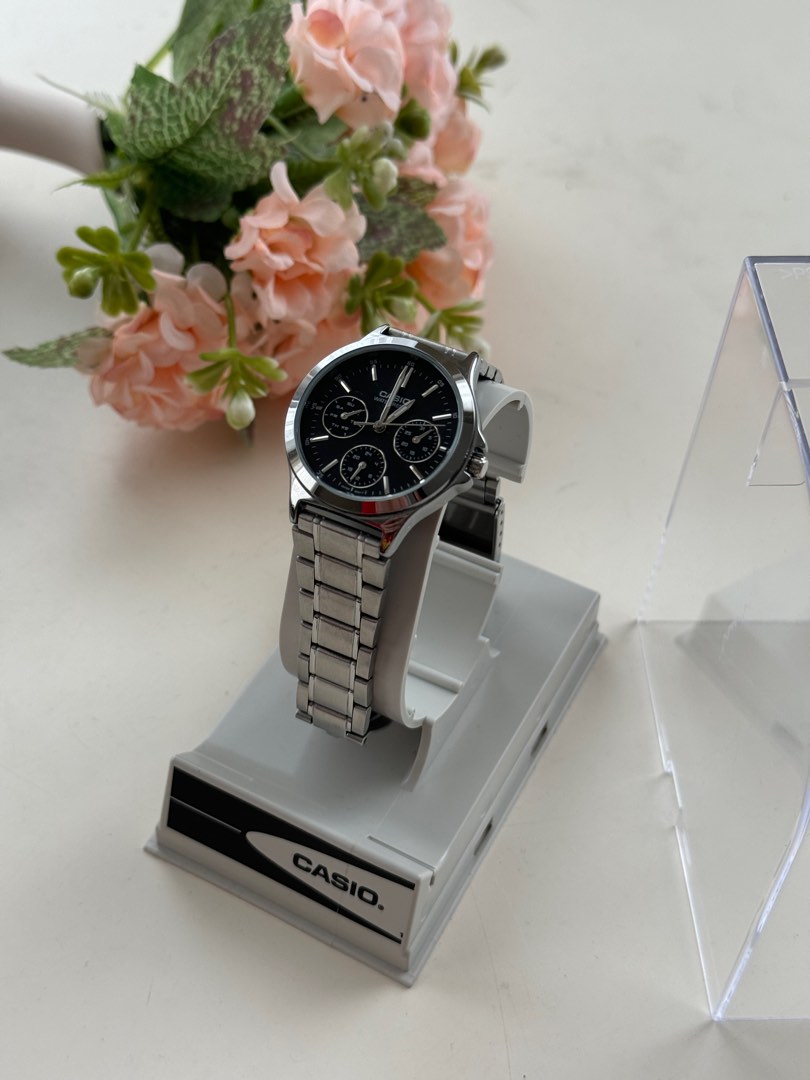 Casio Lady Watch, Men's Fashion, Watches & Accessories, Watches on ...