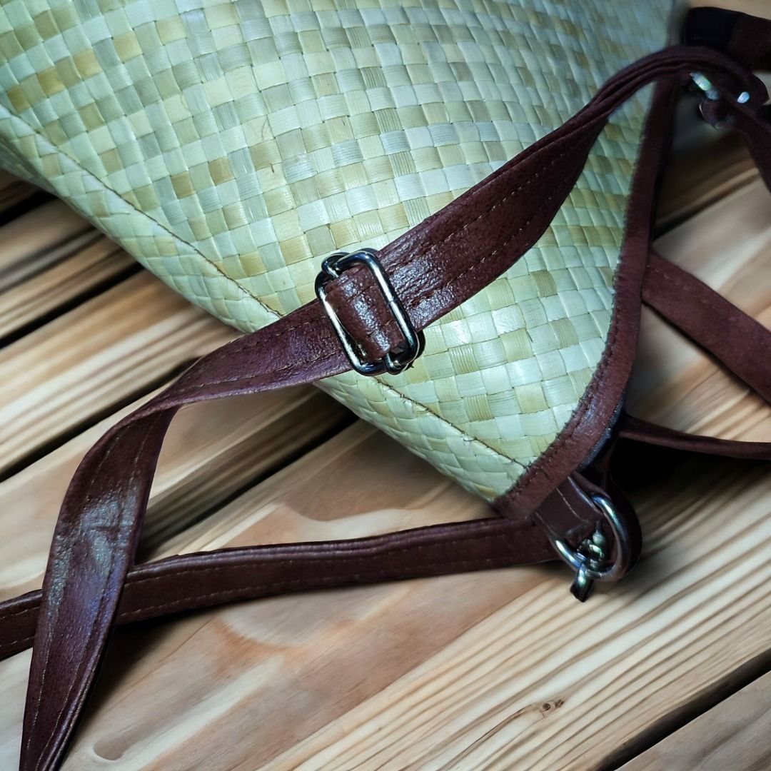Chic Native Handmade Pandan Sling Bag - Eco-Friendly & Stylish, Women's ...