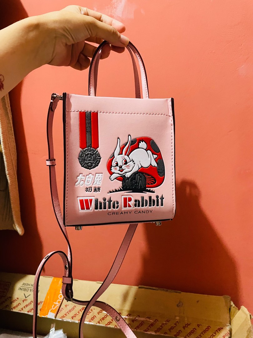 Coach coc original rabbit, Fesyen Wanita, Tas & Dompet di Carousell