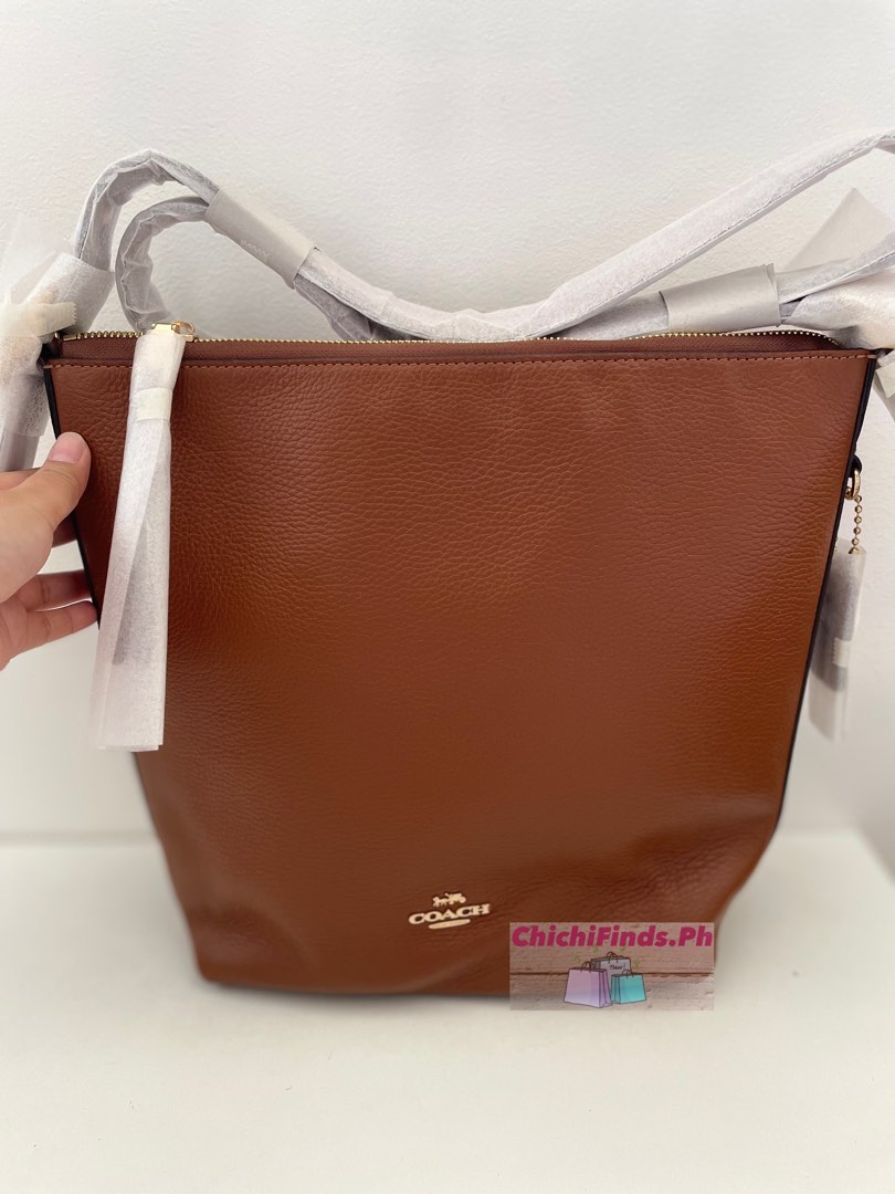 Coach Val Duffle Bag in Redwood, Women's Fashion, Bags & Wallets, Cross ...