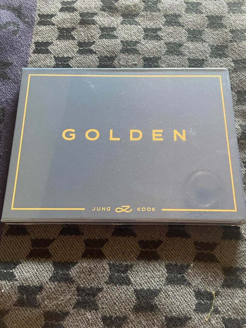 Golden Random Onhand Sealed, Hobbies & Toys, Memorabilia & Collectibles ...