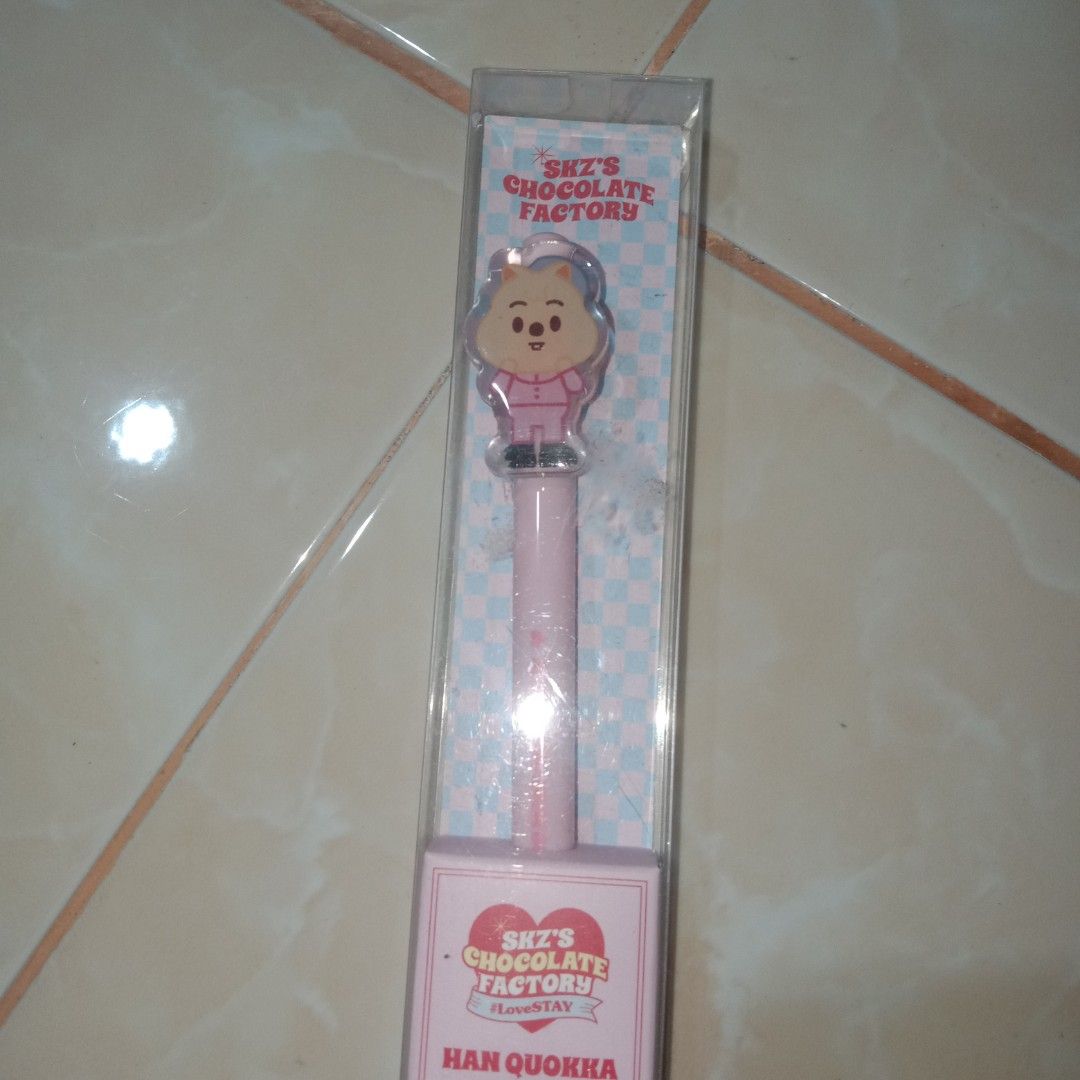 HAN QUOKKA STRAY KIDS CHOCOLATE FACTORY PEN OFFICIAL MERCH, Hobbies ...