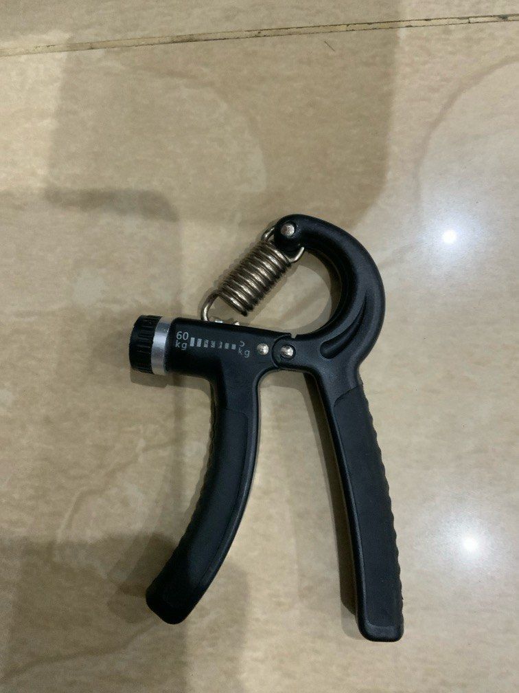 Hand Grip untuk melatih otot Forearm, Kesehatan & Kecantikan, Perawatan ...