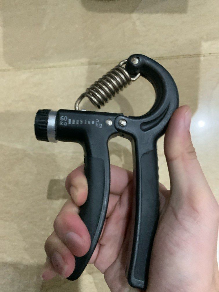 Hand Grip untuk melatih otot Forearm, Kesehatan & Kecantikan, Perawatan ...