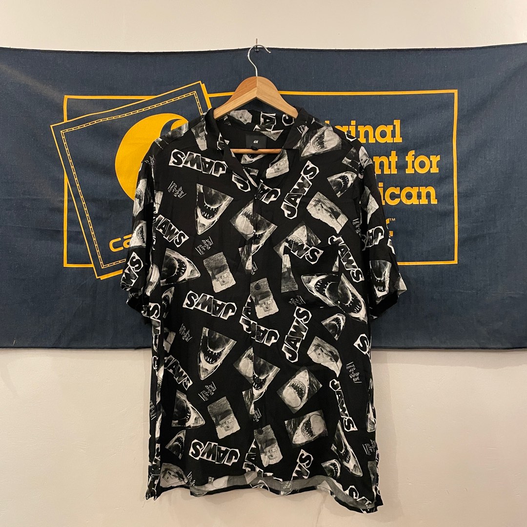 H&M x Jaws Open Collar Polo, Men's Fashion, Tops & Sets, Tshirts & Polo ...