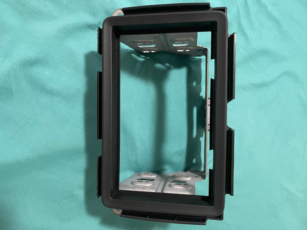 honda vezel head unit frame, Car Accessories, Accessories on Carousell