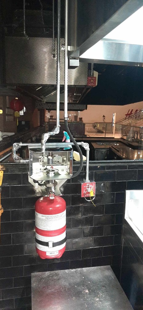 Installation Kitchen Fire Suppression 6Liters Bfp Approved, Commercial ...