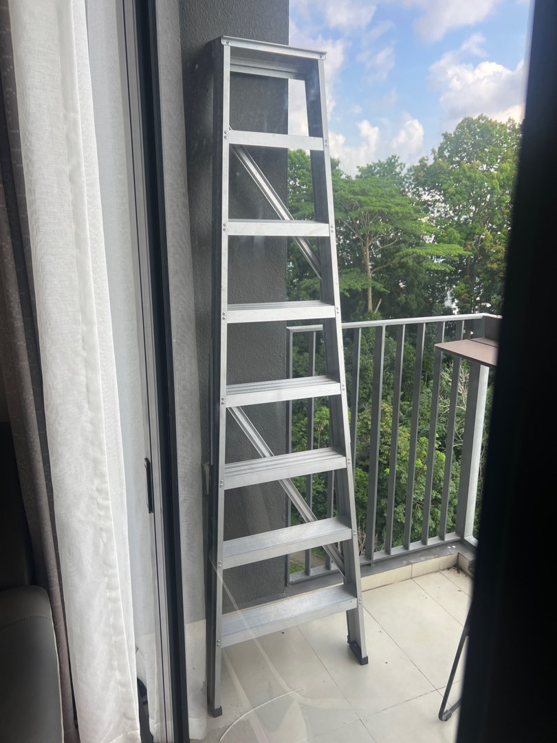 Ladder 8 steps, Furniture & Home Living, Home Improvement ...