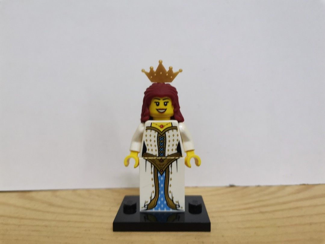 LEGO CASTLE - LION PRINCESS DRAGON MOUNTAIN, Hobbies & Toys, Toys ...