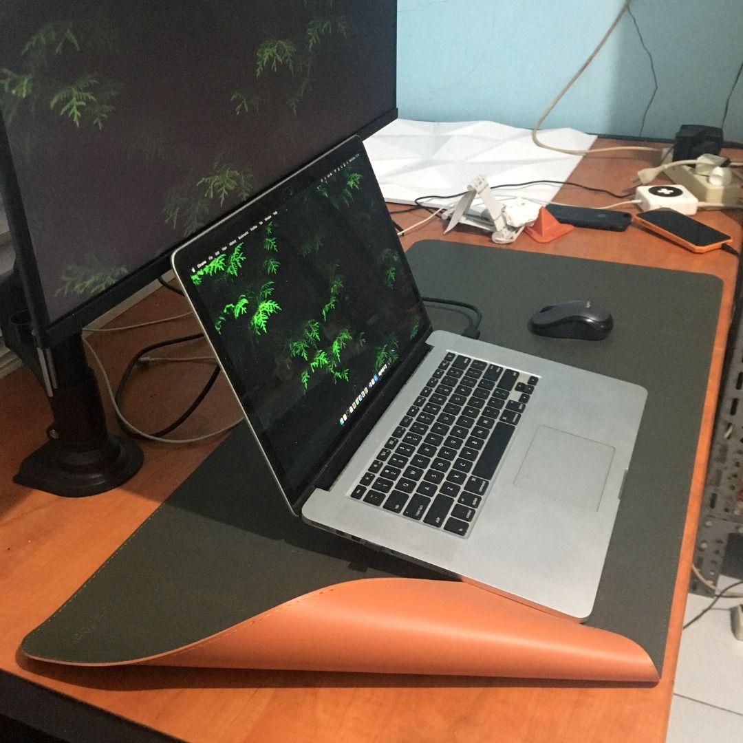 Mouse Pad Besar / Desk Mat Dua Warna Bolak Balik 90x45cm, Elektronik ...