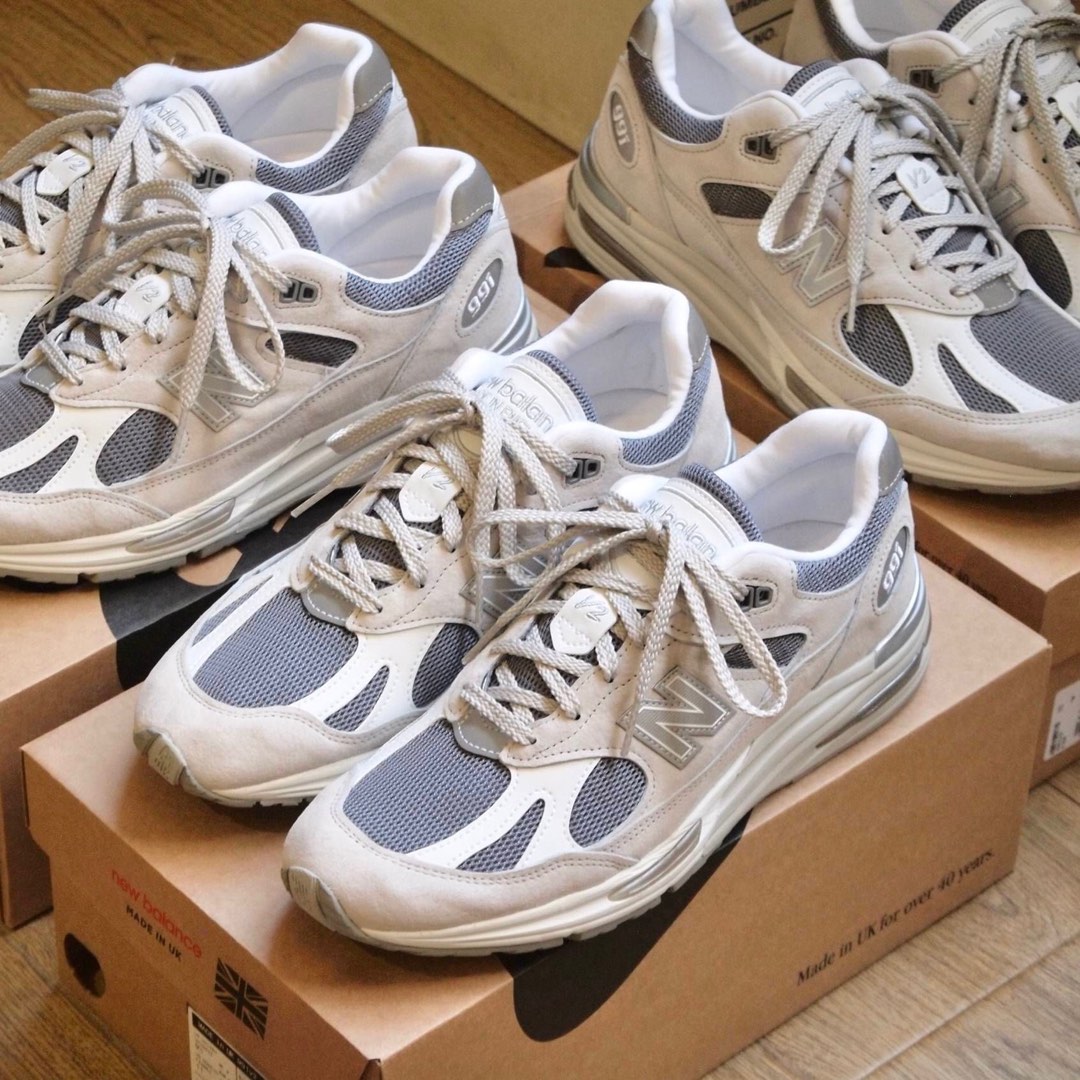 New Balance U991LG2 Nimbus Cloud White Grey 991 991V2 U991 U991V2, 男裝 ...