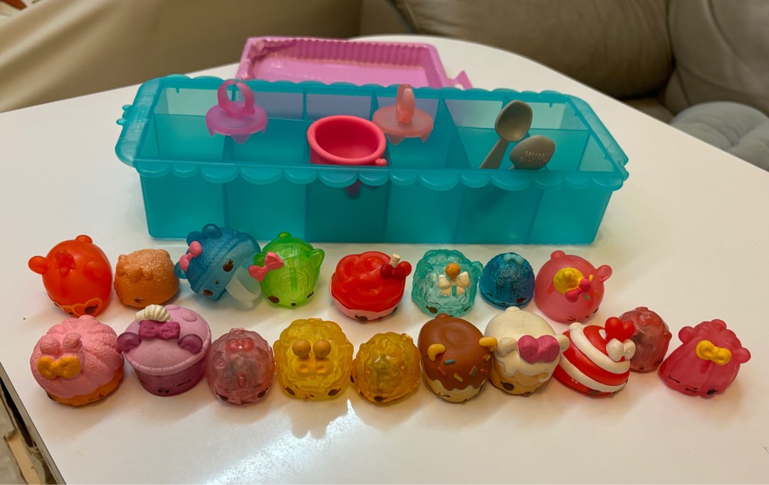 Num Noms, Hobbies & Toys, Toys & Games on Carousell