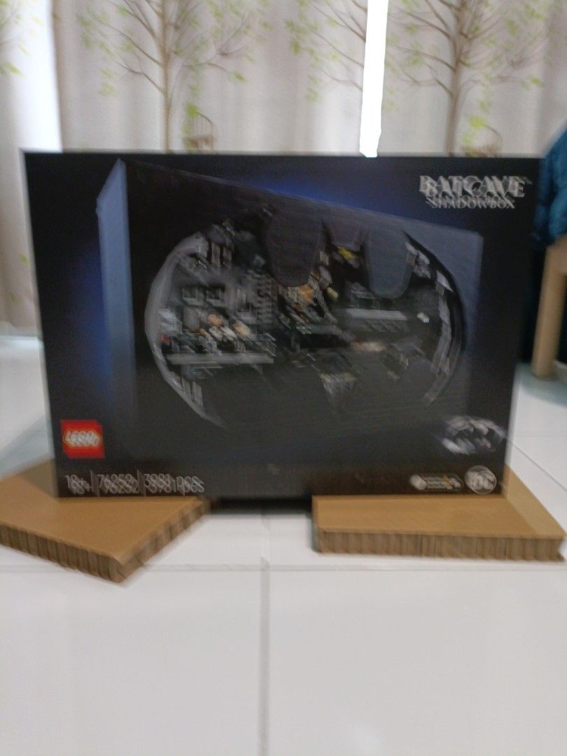 Original Lego 76252 Batcave Shadowbox 3981 pcs, Hobbies & Toys, Toys ...