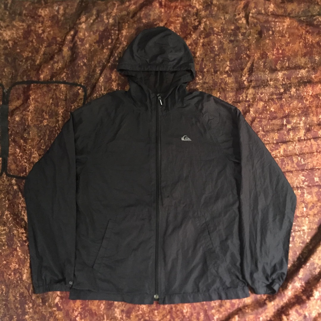 QUICKSILVER WIND BREAKER JACKET ( LIGHT WEIGHT ) MEDIUM 21 x 28 GOOD ...