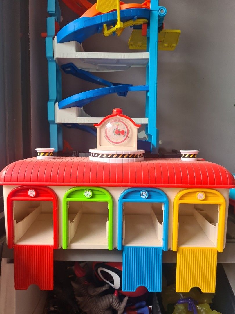 Rumah tayo asli iconix, Toys & Collectibles, Lainnya di Carousell