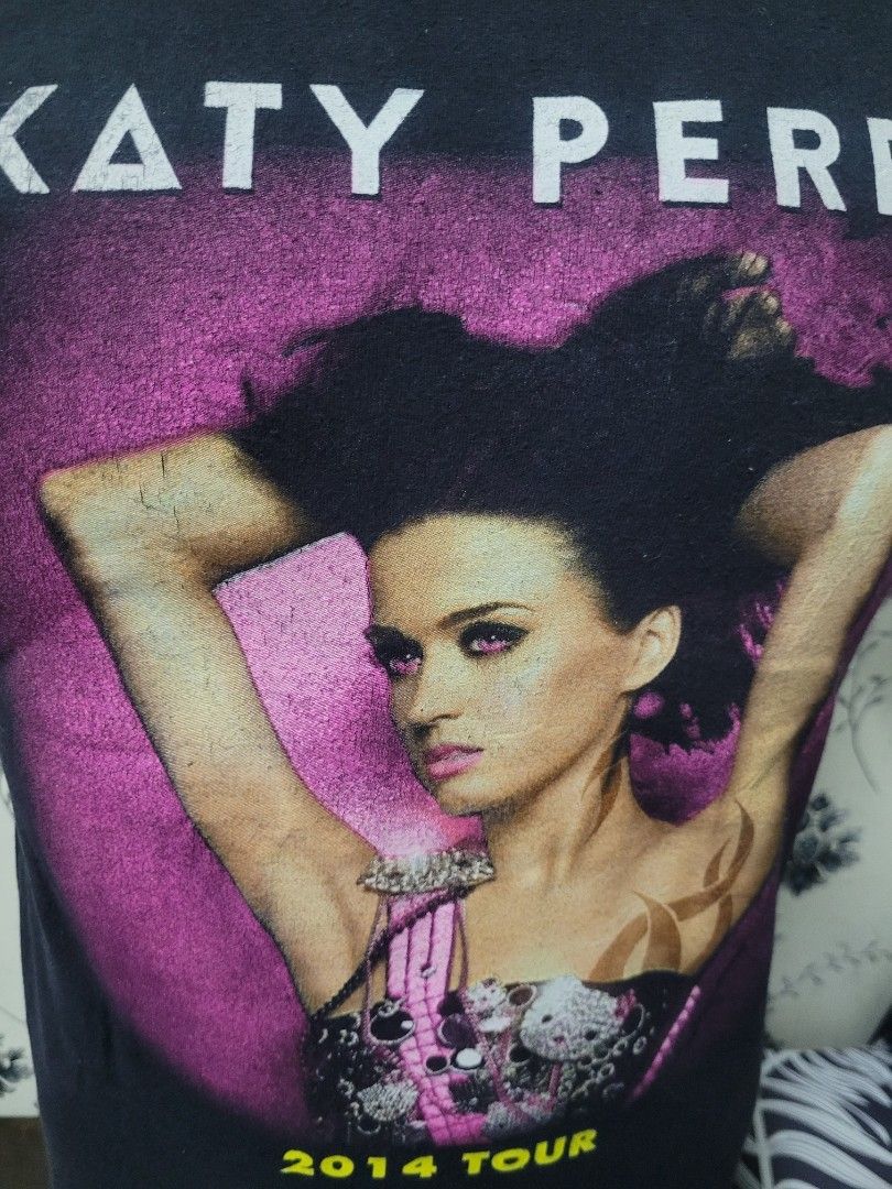SINGER KATY PERRY, Men's Fashion, Tops & Sets, Tshirts & Polo Shirts on ...