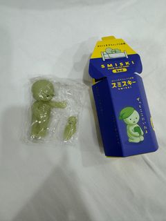 Smiski Bed Secret (crescent moon face), Hobbies & Toys, Toys & Games on ...