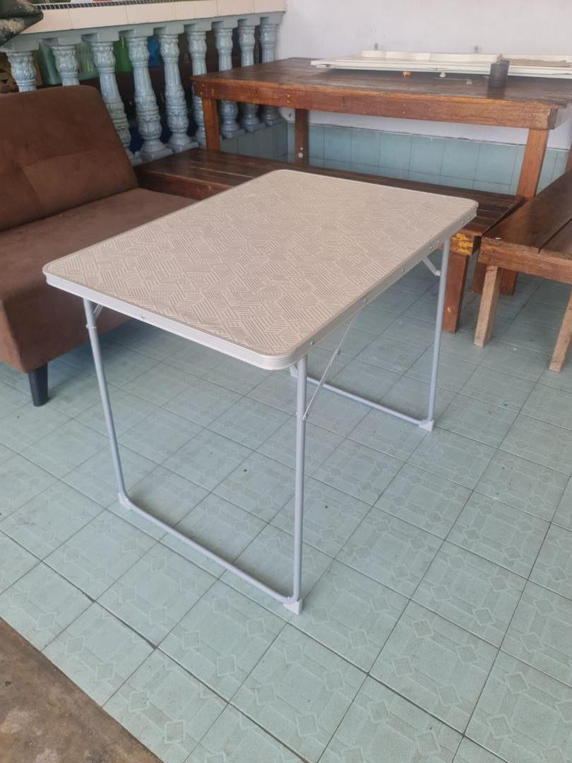Tables Decathlon, Sports Equipment, Hiking & Camping on Carousell