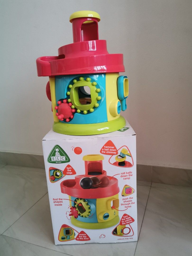Twist and turn activity house, Hobbies & Toys, Toys & Games on Carousell