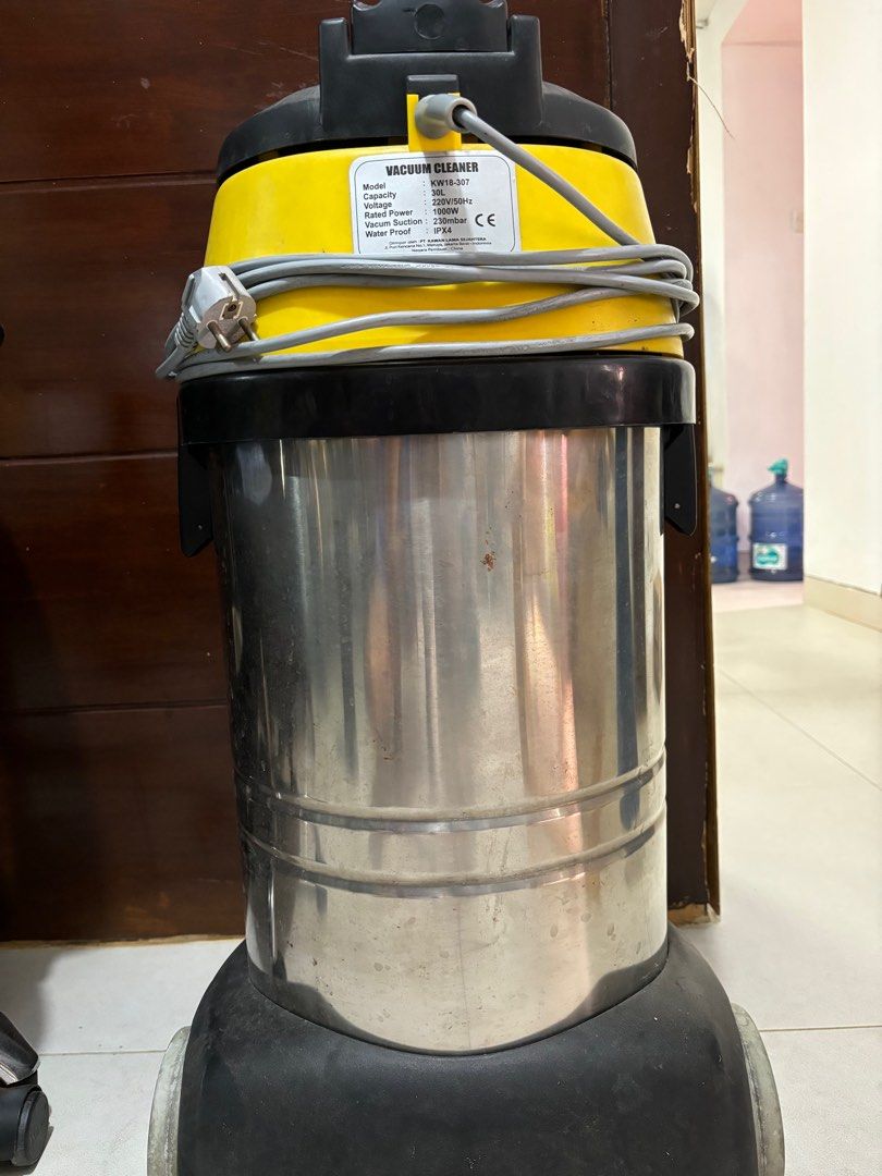 vacuum cleaner krisbow KW18-307 kapasitas 30 liter (harga beli 2.8jt ...