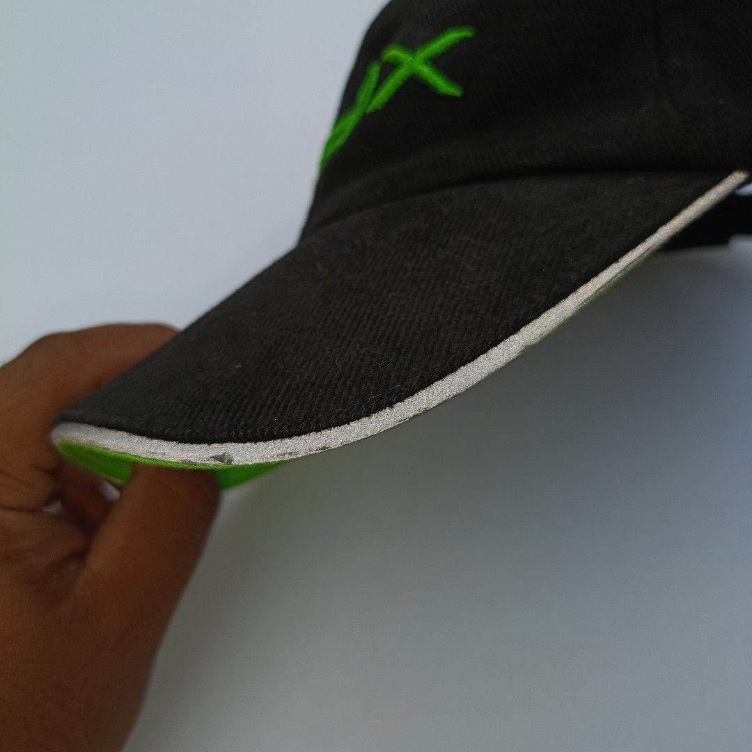 XBOX OFFICIAL MERCH CAP, Men's Fashion, Watches & Accessories, Cap ...