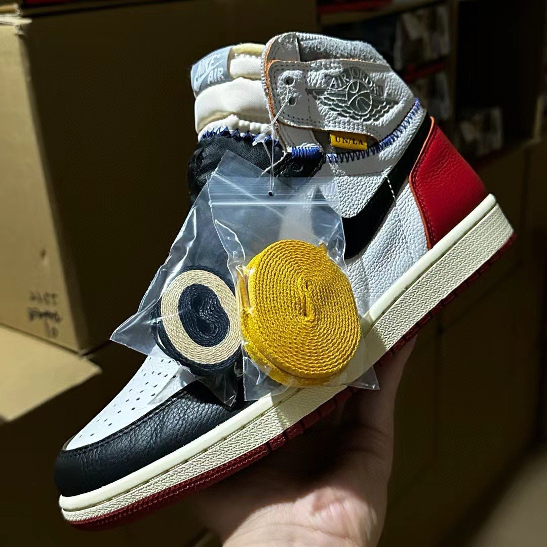 AJ 1 Union Retro - Black Toe, Men's Fashion, Footwear, Sneakers on ...