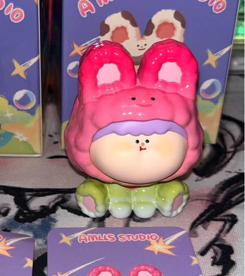 AMLLS big peach rabbit, Hobbies & Toys, Toys & Games on Carousell