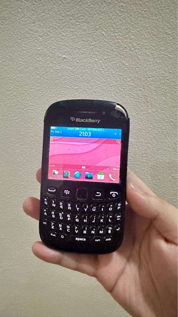 Blackberry Curve 9360 Touchpad Keypads Old School, Mobile Phones ...