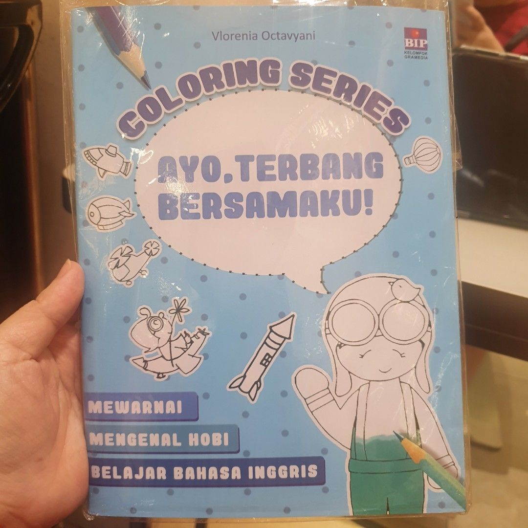 Buku Mewarnai Bilingual Coloring Series Ayo Terbang Bersamaku BIP ...