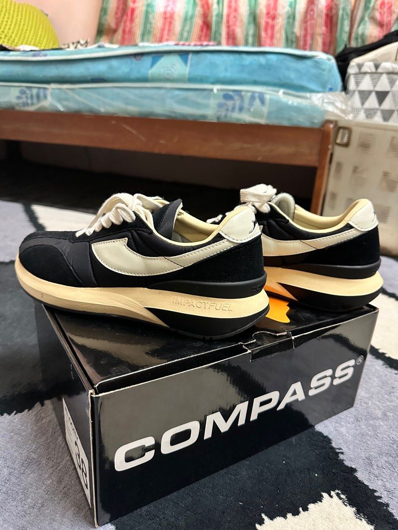 Compass Velocity, Women's Fashion, Footwear, Sneakers on Carousell