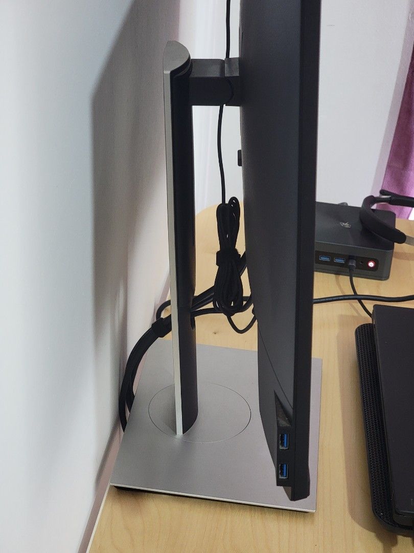 Dell 27 FHD Monitor | Height Adjustable | Rotate Horizontally and ...